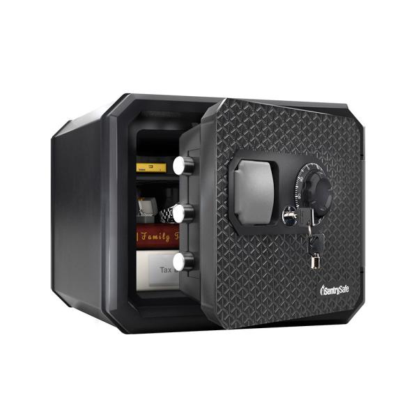 在庫状況：お取り寄せ/お届け：1〜2週間◆耐火・耐水性能を持つ耐衝撃性樹脂ボディの金庫◆位置を合わせやすいダイヤル(+強制解除キー付き)を採用◆物理的攻撃とデジタル操作の両方に耐える高度なロック技術。/[JPW082KSB]