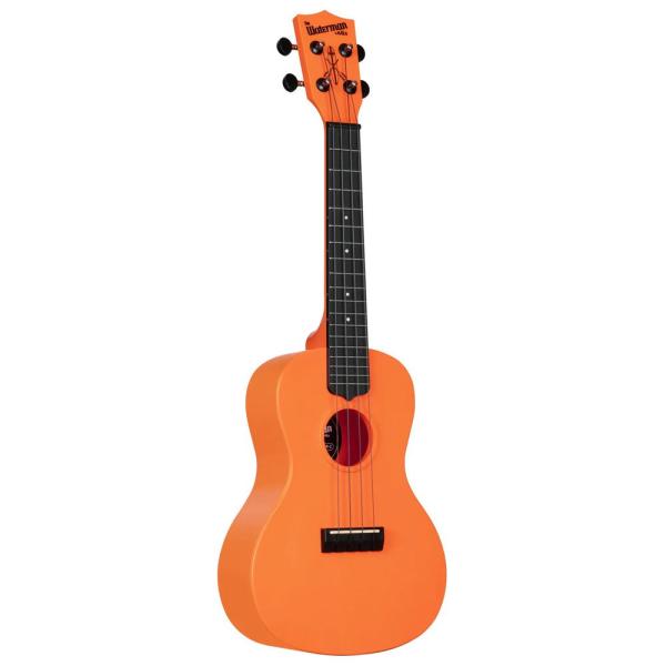 在庫状況：お取り寄せ/2025年12月 発売/◆ウクレレのボディとネックには、100％グローバル・リサイクル・スタンダードプラスチックを使用◆弦には植物由来のAquila B-Black弦を採用◆耐久性に優れ、お手入れ簡単/[KARWMSORC]