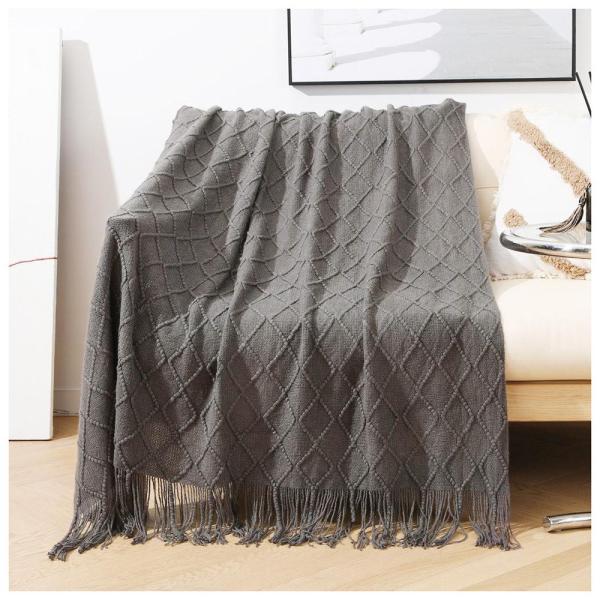 在庫状況：お取り寄せ/5日〜7日で出荷/※こちらの販売ページはマルチカバー、ダークグレーとなります◆ニット+フリンジの組み合わせが可愛いマルチカバーが登場!◆アクリル毛糸を使い、柔らかくふわふわな手触りで寒い冬にピッタリなアイテム。◆(※洗...