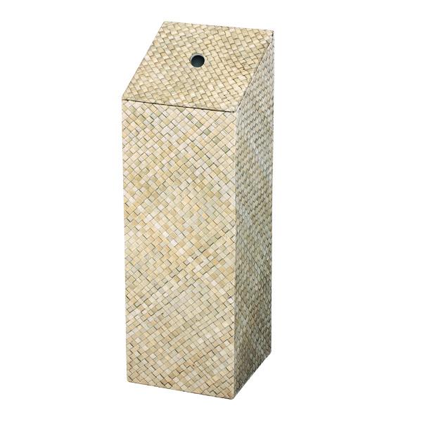 在庫状況：お取り寄せ/7日〜10日で出荷/※手編みのため、サイズに多少の誤差があります※天然素材を使用しているため、色味が異なったり割れや突起などがある場合がございます。◆天然素材のパンダンがアジアンな雰囲気のトイレットペーパーストッカーで...