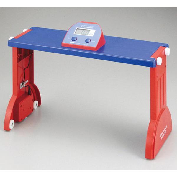 在庫状況：お取り寄せ/◆大きく見やすいデジタル表示採用◆床面との摩擦が少なくスムーズな測定が可能/[T2421TOEILIGHT]