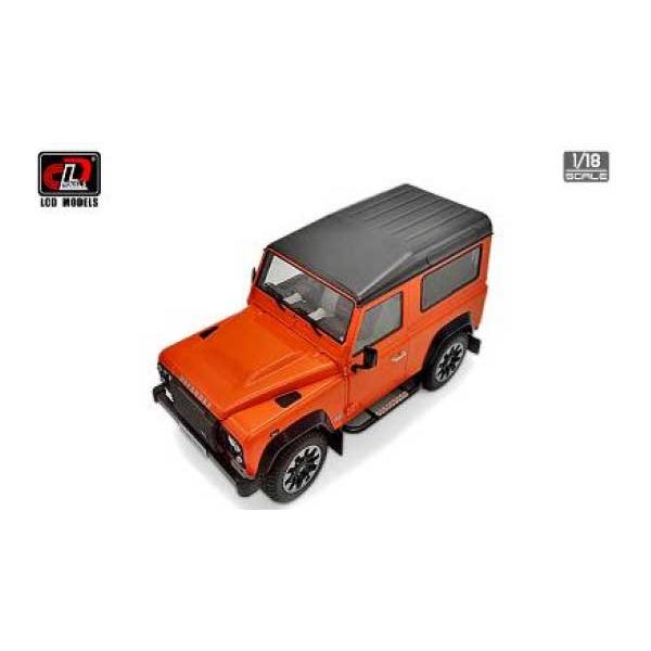 在庫状況：お取り寄せ/2023年06月 発売/※画像はイメージです。実際の商品とは異なる場合がございます。LCD MODELS 1/18 Land Rover Defender 90 works V8 70th Edition (2018)...