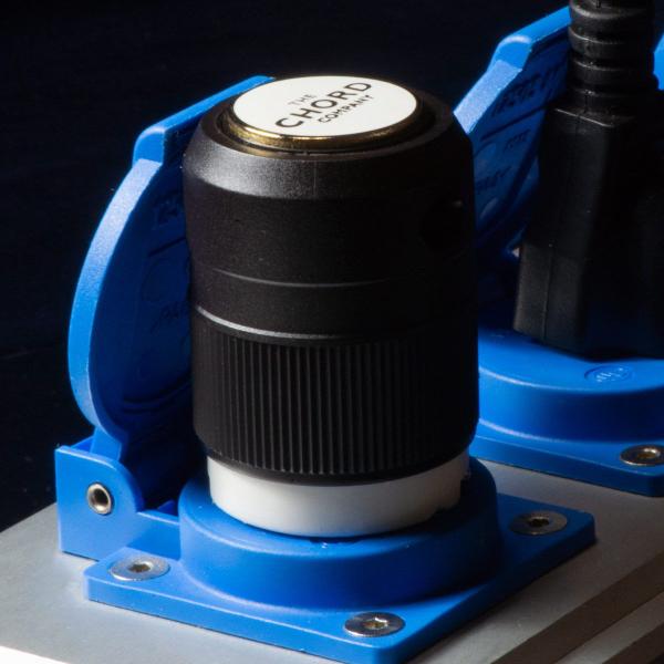 在庫状況：お取り寄せ/2020年11月 発売/◆定評のGroundARAYの電源バージョンPowerARAYとして新発売◆電源の純度を飛躍的に改善するノイズポンプシステム◆壁コンセントや電源タップの秋ソケットに差し込むだけ(3Pモデル)/[...