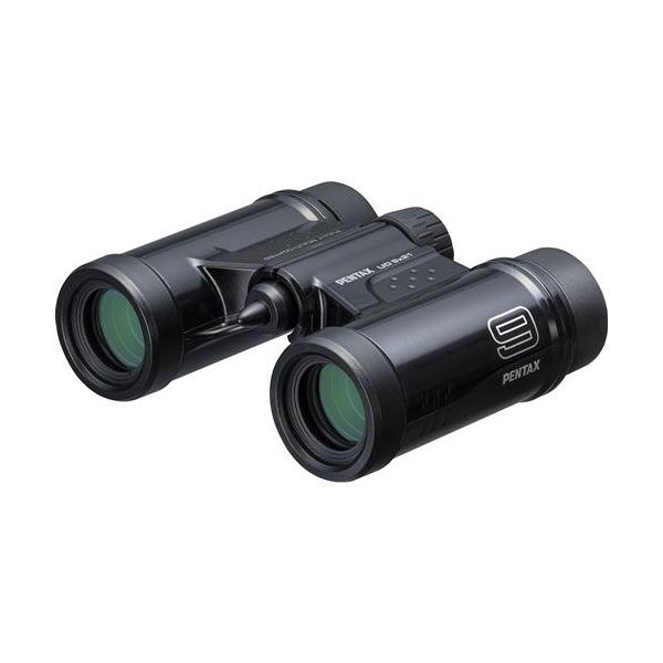 在庫状況：お取り寄せ/お届け：1〜2週間/2020年09月 発売/※太陽を絶対に見ないでください。失明の恐れがあります。◆小さな手にも収まりやすい小型フォルムと、現行のPENTAX双眼鏡では最軽量となる約195gの小型軽量設計◆光学系に不要...