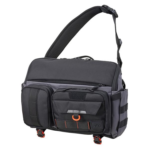 在庫状況：お取り寄せ/2023年03月 発売/◆高次元の機能性を追求したHGシリーズにメッセンジャーバッグ登場。◆ひんぱんに使用するルアーを収納し取り出しラクラク、(ルアーマット)付きフロントポケット。◆左右に付け替え可能なショルダーシステ...