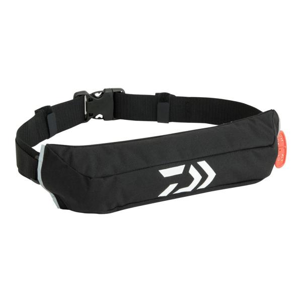 在庫状況：お取り寄せ/2026年04月 発売/◆緩衝しにくいウエストタイプの小型手動自動膨脹ライフジャケット/[08370871ダイワ]