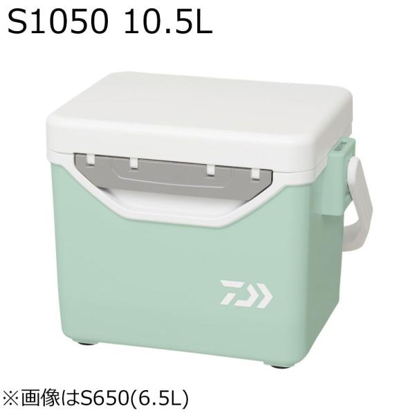 在庫状況：お取り寄せ/2026年02月 発売/◆スポーツやアウトドアにピッタリ!ペットボトルや食べ物にも最適な小型クーラーに真空保冷タイプが新登場!◆サンドイッチやオニギリを濡らさず収納できるプルーフケース付き。◆持ちやすいロングハンドルと...