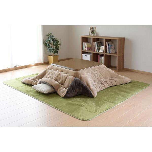 在庫状況：お取り寄せ/3日〜5日で出荷/◆両面使えるリバーシブルこたつ掛けふとん◆なめらかやわらかタッチなフランネル◆おすすめ天板サイズ80×80cmまで/[AKF1818KBRBE]