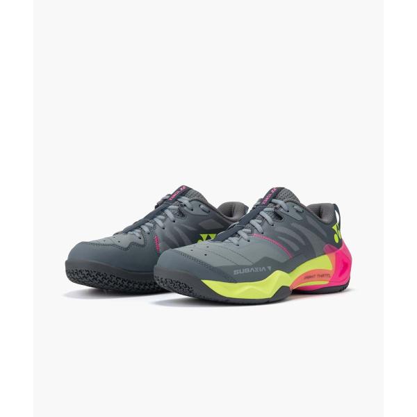 在庫状況：在庫僅少/2026年01月 発売/◆新構造(GRPHT THRTTL(グラファイトスロットル))搭載の次世代モデル◆かかと部のクッションが進化(立体的な立ち上がり形状)◆部位ごとに最適な硬度を採用した(前後分割ミッドソール)/[Y...