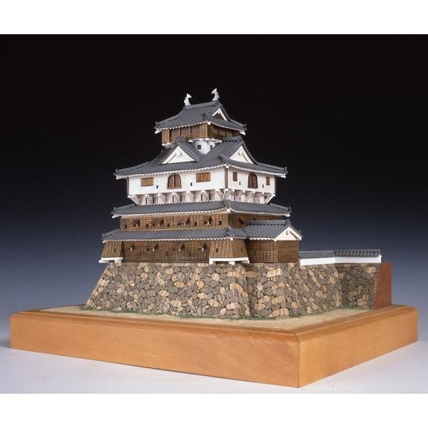 在庫状況：お取り寄せ/※画像はイメージです。実際の商品とは異なる場合がございます。※塗料はキットに含まれておりません。ウッディジョー 1/150 岩国城 です。