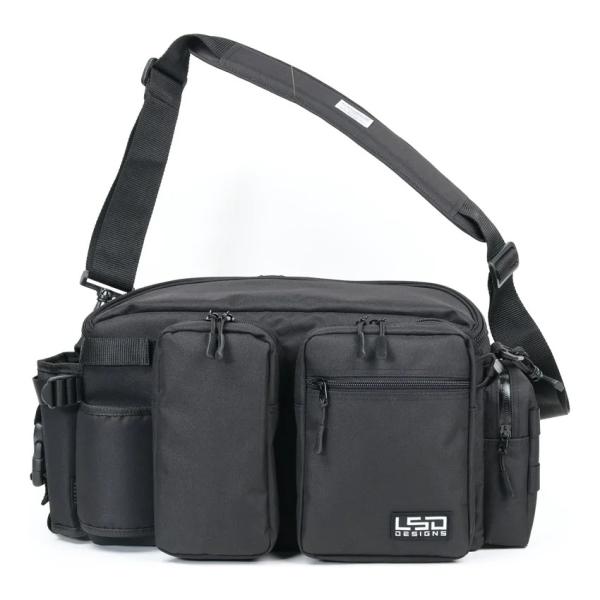 在庫状況：お取り寄せ/お届け：5月以降/※防水ではございません。◆ヒップバッグとしては最大級の容量を確保した機能満載の大型バッグ・サイズ(約)：幅39.5×奥行12×高さ23.5cm/[ヒツプバツグモンスタCBK]