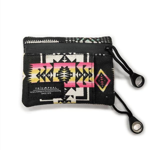 在庫状況：お取り寄せ/5日〜7日で出荷/◆キーケースコインケースパスケースの機能をそなえた、TRiUMPHALの一体型キー＆コインケース。/[BF0110571A2E]