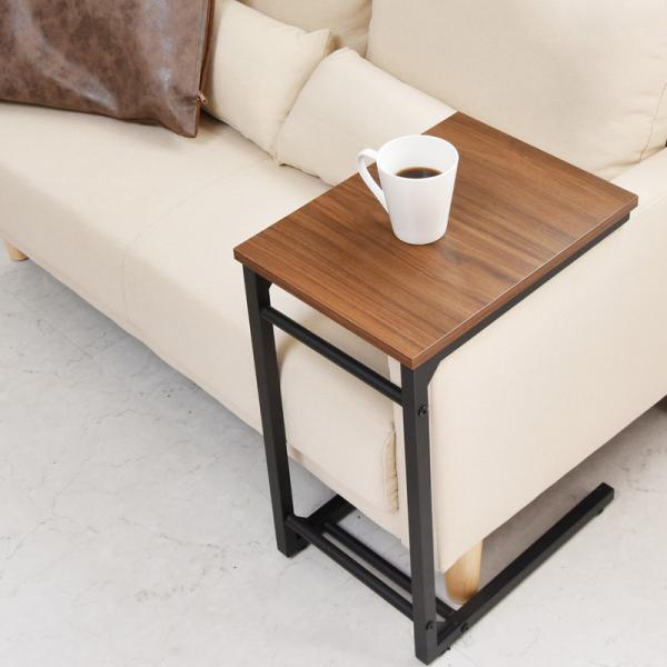 在庫状況：お取り寄せ/お届け：約1週間/2023年11月 発売/※直射日光のあたる場所や、湿気の多い場所でのご使用は控えて下さい。変形・変色の恐れがございます。※実際の商品と画像では色が若干異なる場合がございます。◆メラミン天板◆優れた強度...