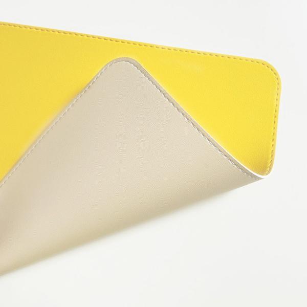 在庫状況：お取り寄せ/2024年02月 発売/◆大判：30x60cm　使いやすい大きさ◆高級感：上質なPVC合皮レザー◆両面式：気分に合わせて色を変えられる/[EM23DP3]