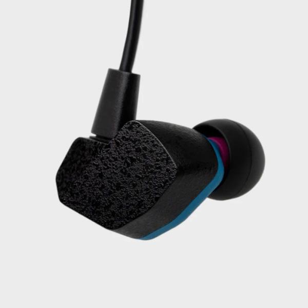 在庫状況：お取り寄せ/2025年12月 発売/◆6mmφダイナミックドライバーユニット(f-Core DU)(エフコアDU)搭載◆極めて明瞭なサウンドと弾むような低音を実現◆コード長：1.2m/[FIA2DPLD]