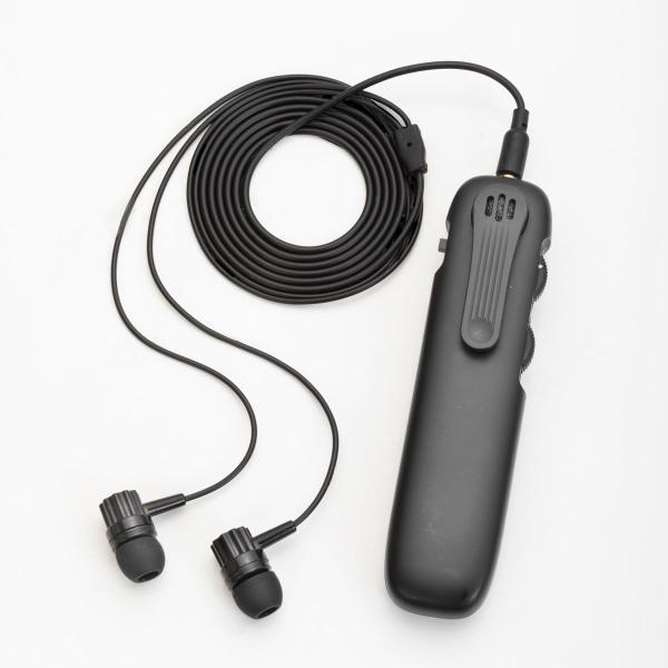 在庫状況：お取り寄せ/2021年10月 発売/※こちらの商品は集音器であり、医療機器ではございません。※イヤホンピンは1つのみ付属しております。◆ポケットやバッグにすっぽり収まる両耳イヤホン式の超高感度集音器です。◆片耳ずつ別々に音量が調整...