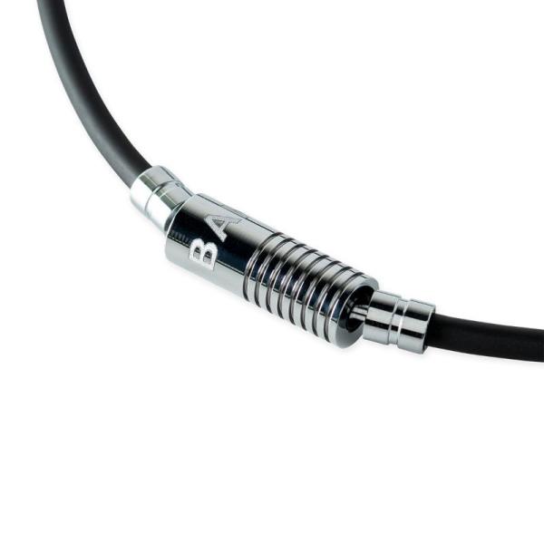 在庫状況：お取り寄せ/◆最大磁束密度140mテスラ !強力なサマリウムコバルト磁石と並列配置を採用◆デザイン性と機能性を兼ね備えたBANDELの新製品◆つけ心地にこだわる ! 軽くて強いチタン素材を採用/[HLCNNBS47]