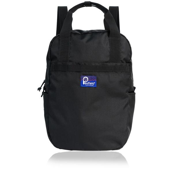在庫状況：お取り寄せ/※画像はイメージです。◆USA発・老舗アウトドアブランド『Penfield(ペンフィールド)』から、軽量リップストップ生地を採用した機能的なシリーズが登場しました。◆丸みのあるスクエアフォルムのリュックに、ハンドルをあ...
