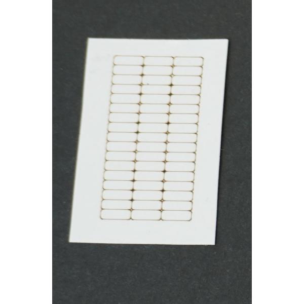 在庫状況：在庫あり/◆2026年04月 発売/※画像はイメージです。実際の商品とは異なる場合がございます。※車両は付属しません。※車両によってはサイズが合わない事があります。甲府モデルのNゲージ用 楕円トイレ窓A カット済みシール(51窓分...