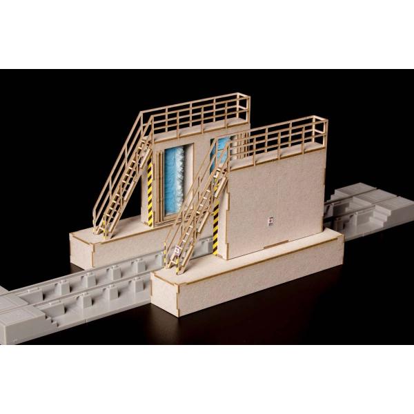 在庫状況：お取り寄せ/お届け：約1ヶ月/2023年06月 発売/※画像はイメージです。実際の商品とは異なる場合がございます。※本製品には、車両・レール・他ペーパーキットは含まれません。PLUMのHOゲージ用ストラクチャー、ペーパーキット 車...