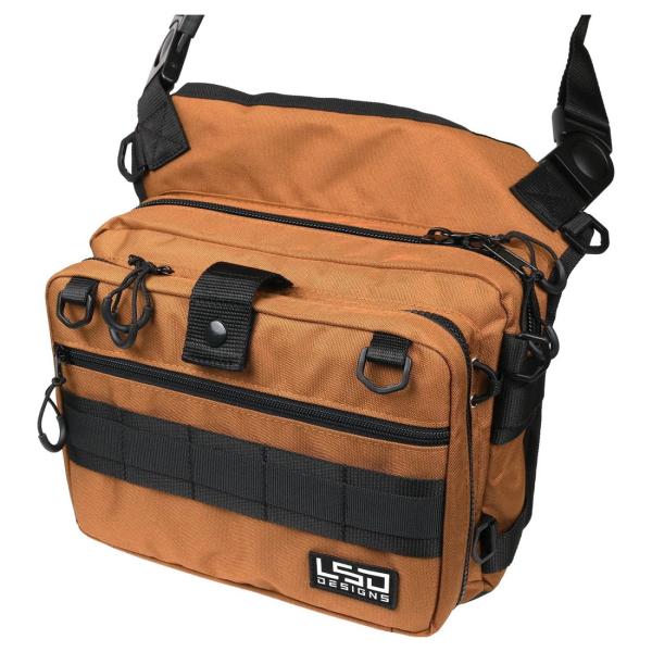 在庫状況：お取り寄せ/お届け：5月下旬以降/◆プロギアバッグシリーズ第5弾、竹本プロ監修のエギング専用モデル◆フロントのワイドエギポケットには3号が約20本、3.5号が約18本収納可能◆汚れや水に強い撥水加工生地使用。/[1483LSD]