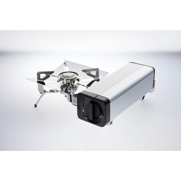 在庫状況：在庫あり/※カセットボンベは付属しておりません。※当商品はテント内・車内では絶対に使用しないでください◆折りたたみ式カセットこんろ◆ステンレス製ヒートシールド付き◆ハンドル付きで持ち運びも簡単です/[FWFS01SL]