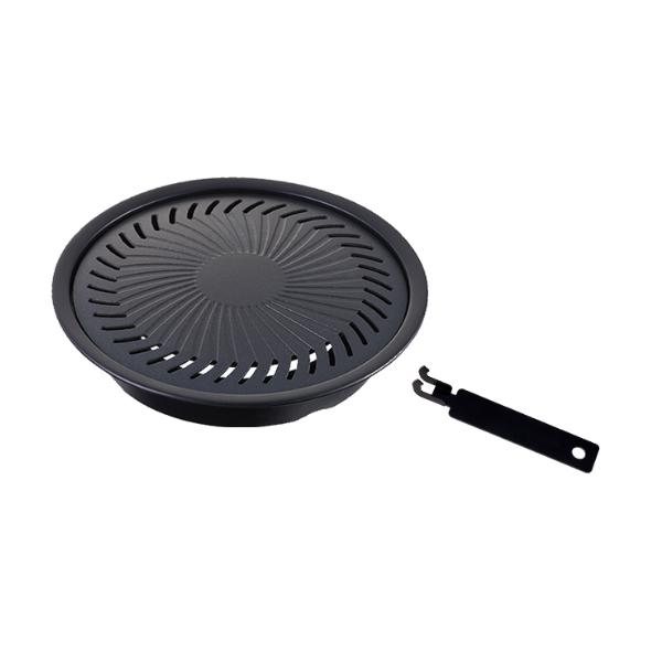 在庫状況：お取り寄せ/※対応をご確認ください(一部適合しない機種がございます)※カセットこんろ用プレートはテント内や車内では絶対に使用しないでください。◆イワタニのカセットこんろ用のジュニア焼肉プレートです。◆ガスのパワーで、美味しく焼肉、...