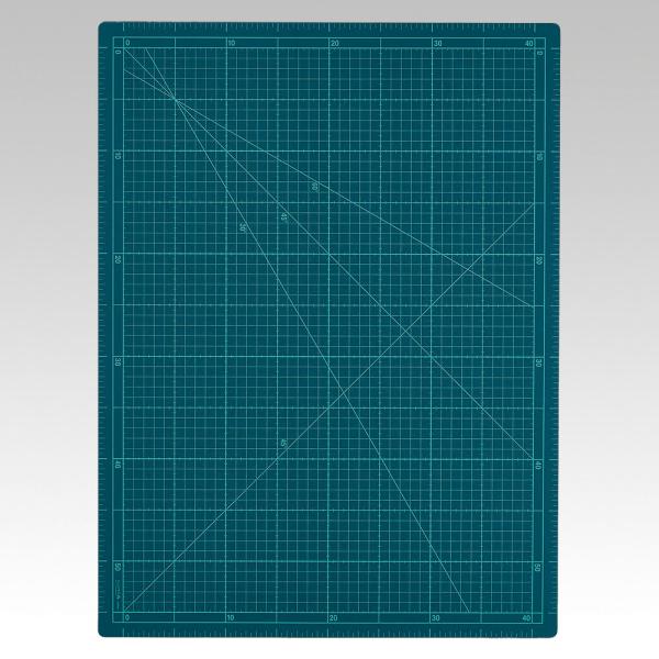 在庫状況：在庫僅少/◆※画像はイメージです。◆カッターで生地などを切るときに便利な下敷きです。◆正確さが求められるパッチワークに最適なカッティング用品です。/[57640キヨハラ]