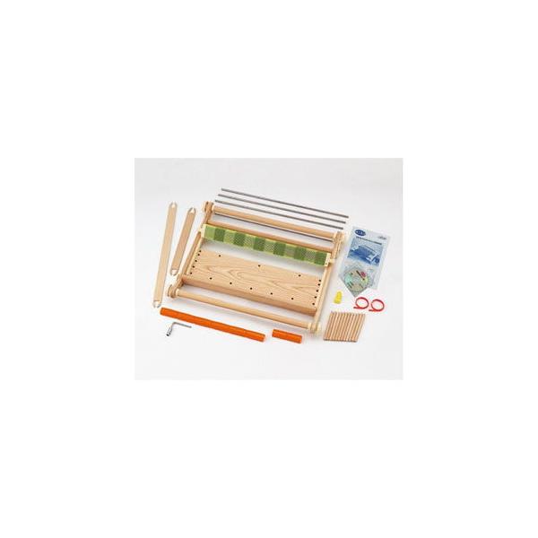 在庫状況：お取り寄せ/●裂き織りを手軽に作る事が出来ます。●毛糸等を使った手織りでも使用できます。◆本体寸法：幅565×奥行732×高さ85mm◆質量：約8.1kg(付属品・箱含む)◆最大織り幅：60cm◆たて糸の長さ：約4.9mまで可能◆...