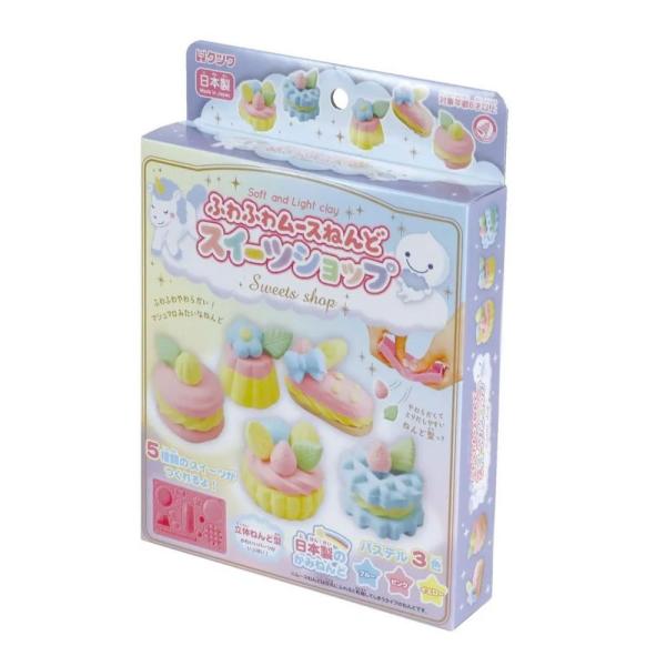 在庫状況：お取り寄せ/お届け：2〜3週間/2026年03月 発売/◆かわいい5種類のスイーツが作れるよ!◆やわらかくて取り出しやすい立体ねんど型付◆パステル3色のねんど入/[PT216]
