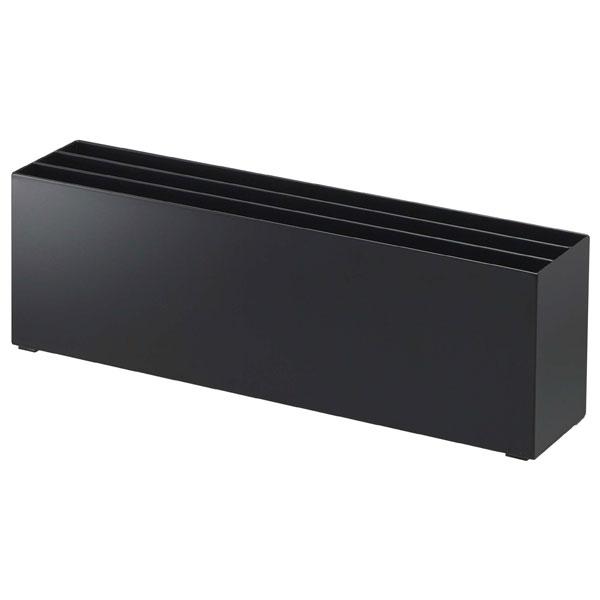 在庫状況：お取り寄せ/3日〜5日で出荷/◆スリッパの裏面を重ねて4足収納できます。◆横置きのスリム設計だから玄関靴箱横や廊下やリビングなど場所をとらずすっきり収納できます。◆安定感もしっかりで使いやすさと機能性を重視したスリッパラック。/[...