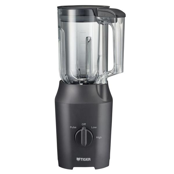 在庫状況：在庫僅少/2025年10月 発売/※電気ミキサーを安全にお使いいただくために・直接刃の部分に触れると大変危険ですので、十分ご注意ください。・運転中にふたを開けたり、ミキサーコップの中に調理材料以外を入れないでください。・部品の取付...