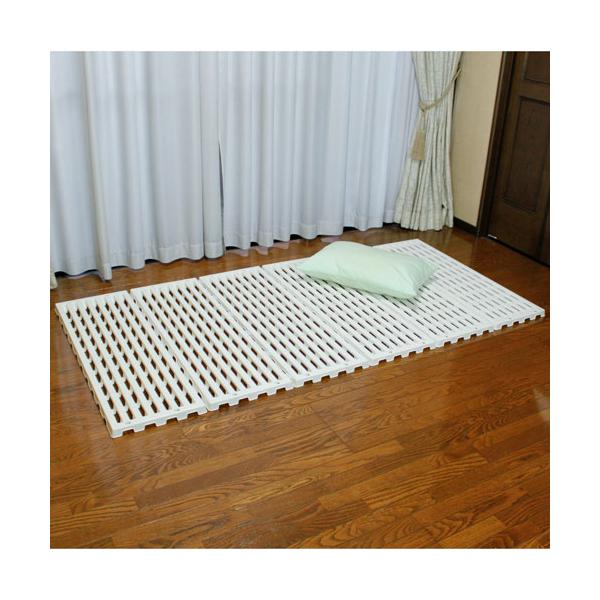 在庫状況：在庫僅少/※画像は使用イメージです。◆6枚に折りたたんで、コンパクトに収納◆すのこのバーを掛ければ、そのまま布団も干せます◆丸洗いも出来ます・サイズ(約)：幅100×長さ201×高さ3cm/[782436チヨウプラ]