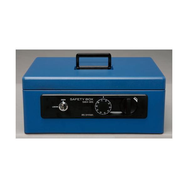 在庫状況：お取り寄せ/お届け：1〜2ヶ月/◆シリンダー錠とダイヤル錠のダブルロックでしっかりと中身を保管し、安全◆コインカウンタートレーと札入れのダブルトレータイプ◆グリーン購入法適合商品の手提げ金庫/[SBXB5ブル]