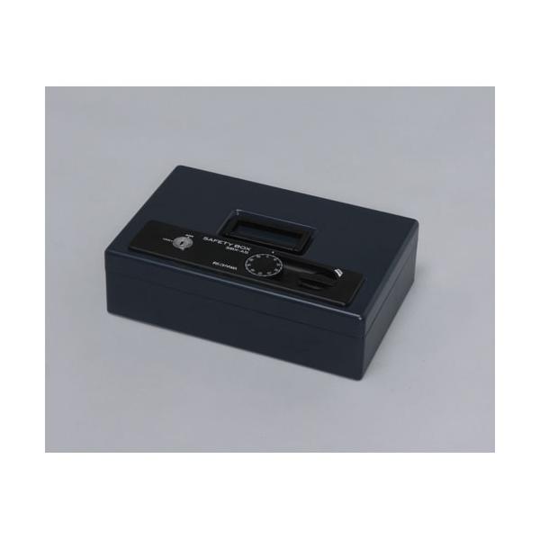 在庫状況：お取り寄せ/お届け：約2週間/◆引き出しの中に入れて使用するのに最適な手提げ金庫◆金庫上部にダイヤルが付いているので、引き出しに入れたまま操作が可能◆シリンダー錠とダイヤル錠のダブルロックでしっかりと中身を保管し、安全/[SBXA...