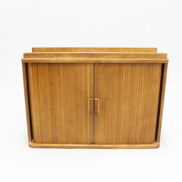 在庫状況：お取り寄せ/7日〜10日で出荷/◆ジャバラ扉式で隠して収納できる調味料ケース。◆奥行がスリムなので、場所を取らず調理台の隙間や壁面にも設置できます。◆本体上部に卓上用サイズの調味料などが置ける、小物置きスペースもあります。/[KT...