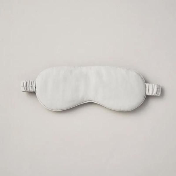 在庫状況：お取り寄せ/7日〜10日で出荷/※画像はイメージです。◆ビタミンE※配合の化粧品 アイマスク◆しなやかなサテン素材のアイマスク◆洗濯機で洗える(洗濯ネット使用)/[PS94459647730]