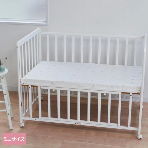 在庫状況：お取り寄せ/7日〜10日で出荷◆/※画像は使用イメージです。こちらは敷きふとん用シーツになります。◆綿100％、柔らかな肌触りの2重ガーゼにナチュラルな小花柄をプリントしました。◆ゴム仕様で、敷きふとんの付け外しが簡単。◆ミニサイ...