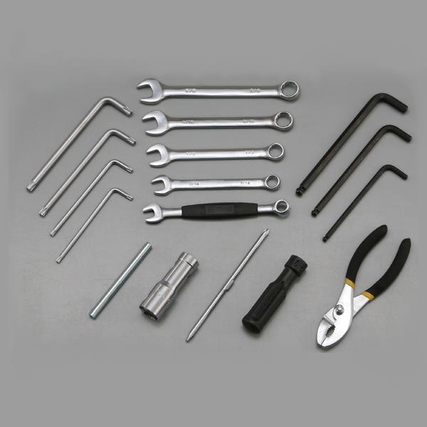 在庫状況：お取り寄せ/お届け：1〜2週間/2018年12月 発売/◆HDで使われている主要サイズを厳選!◆車載に最適な収納ポーチ付き◆ツーリング先でのちょっとしたトラブルに効果を発揮/[91105]