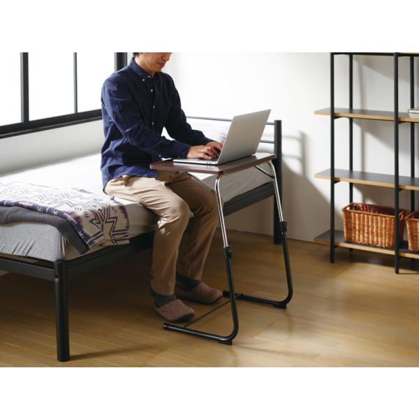 在庫状況：お取り寄せ/7日〜10日で出荷/◆天板の角度が変えられるフォールディングサイドテーブル◆天板は30　ピッチで高さ調節可能(7段階)◆天板は±20°で角度調節可能(3段階)/[KOEKIFLS1BR]