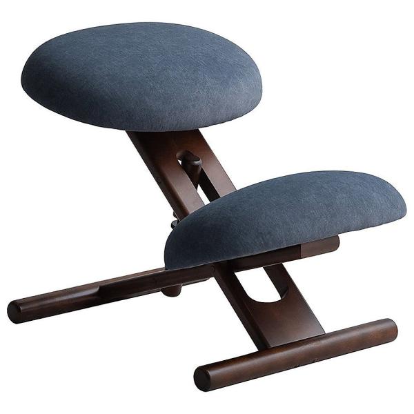 在庫状況：お取り寄せ/7日〜10日で出荷/※画像はイメージです。◆『SOLA(ソラ)』は、座るだけで自然と背筋が伸び集中しやすい(プロポーションチェア(R))の上位モデルとして、空のような軽さと静けさを目指して生まれました。◆(空に向かって...