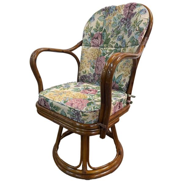 在庫状況：お取り寄せ/7日〜10日で出荷/※画像はイメージです。◆自宅でのリラックスタイムを格上げするラタンチェア。◆通常より肘掛けを高く設計し、ゲーミングチェアのように長時間の読書やスマホ操作でも腕が疲れない、快適な座り心地をご提供します...