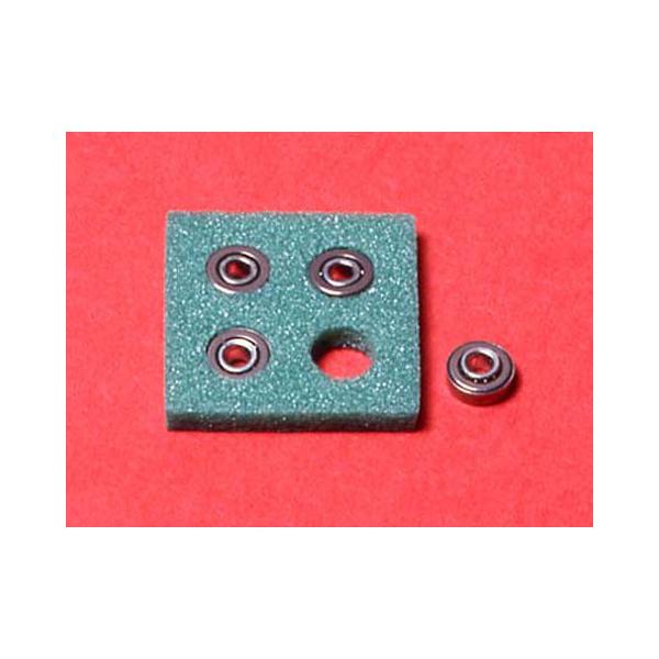 在庫状況：在庫僅少/2018年10月 発売/※画像はイメージです。実際の商品とは異なる場合がございます。タミヤ ミニ四駆 グレードアップパーツ No.111 丸穴 ボールベアリング4個セットです。