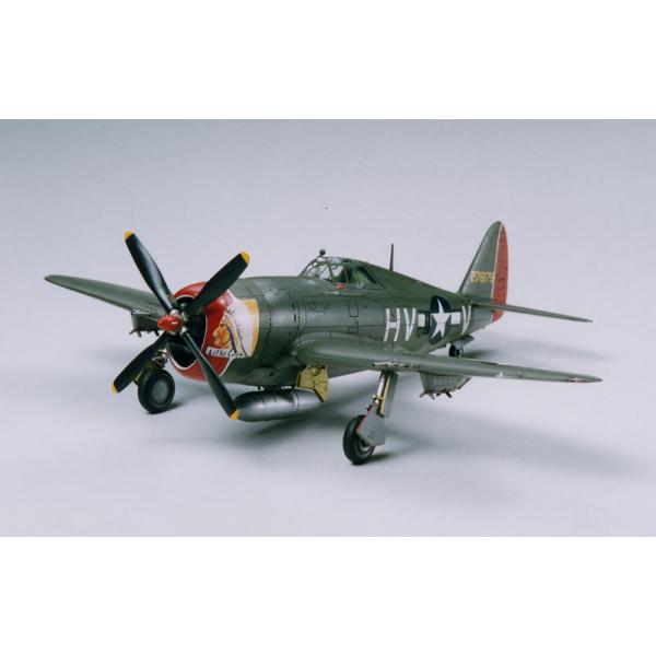 在庫状況：在庫僅少/2004年02月 発売/※画像はイメージです。実際の商品とは異なる場合がございます。タミヤ 1/72 リパブリックP-47D サンダーボルト“レイザーバック”です。