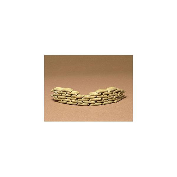 在庫状況：お取り寄せ/3日〜6日で出荷/※画像はイメージです。実際の商品とは異なる場合がございます。タミヤ 1/35 ミリタリーミニチュアシリーズ 土のうセットです。