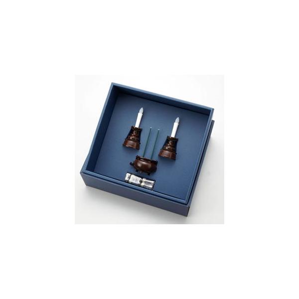 在庫状況：お取り寄せ/お届け：2〜3ヶ月/◆線香の先端が光ります。◆香炉内のスイッチを押すだけで点灯・消灯ができます。◆マッチ・ライター・配線不要◆安心のろうそくミニ2個・安心のお線香ミニ1個のセットです。/[AGI102DB]