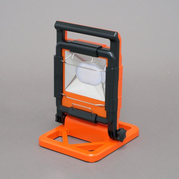 在庫状況：お取り寄せ/お届け：1〜2ヶ月/◆下側から空間全体を均一に照らすLEDベースライトです。◆土木や建築工事、建築現場の内装などに最適な照明です。◆屋内・屋外兼用で使用できる防雨型です。・光束(約)：4000ルーメン/[LWT4000BA]