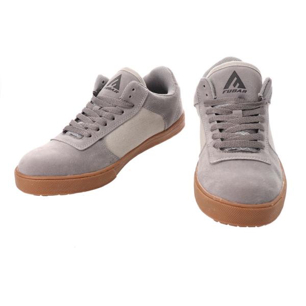 在庫状況：お取り寄せ/7日〜10日で出荷/◆まるでカジュアルシューズのような安全靴。◆先芯の膨らみを抑えたスリムトゥーな鋼鉄芯、仕事時からオフタイムまで使用可能。◆クッション性に優れた高反発素材のカップインソールを採用。/[FB803GRY26]