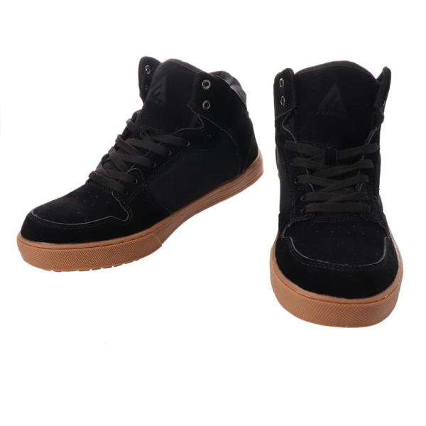 在庫状況：お取り寄せ/7日〜10日で出荷/◆まるでカジュアルシューズのような安全靴。◆先芯の膨らみを抑えたスリムトゥーな鋼鉄芯、仕事時からオフタイムまで使用可能。◆クッション性に優れた高反発素材のカップインソールを採用。/[FB821BK26]