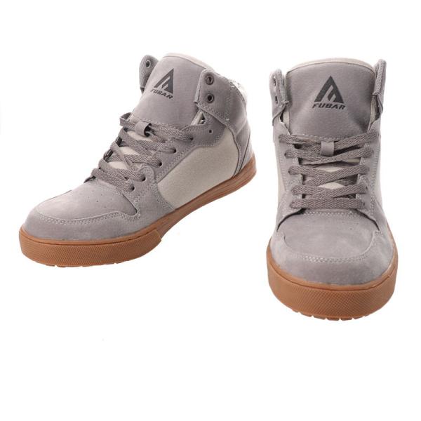 在庫状況：お取り寄せ/7日〜10日で出荷/◆まるでカジュアルシューズのような安全靴。◆先芯の膨らみを抑えたスリムトゥーな鋼鉄芯、仕事時からオフタイムまで使用可能。◆クッション性に優れた高反発素材のカップインソールを採用。/[FB823GRY28]